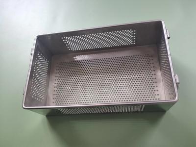 China Stackable Metal Wire Storage Basket 27.8x21.8x12.5cm Rectangular Organizer with 325g Weight for sale