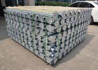 China Corrosion Resistance Hot Dipped Galvanized Curved Metal Fence With Peach Type Post for sale