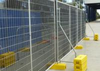 China Removable Folding Plastic Temporary Mesh Security Fencing 6x9.5 ft with 3.5mm Wire Diameter and Hot Dipped Galvanized Finish for sale