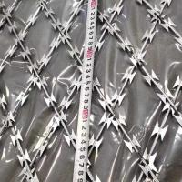 China 950mm Coil Diameter Razor Barbed Wire For Construction Galvanized for sale