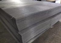 China PVC Coated Iron Galvanized 6 Gauge Welded Wire Mesh Fence Panels For Animal Cages for sale