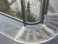 China Protective Stainless Steel Expanded Metal Mesh Perforated Plain Weave for sale