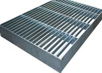 China Building Materials Hot Dipped 32 X 5mm Galvanized Steel Grating for sale