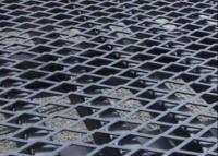 China Powder Coated Expanded Metal Mesh Customized Carbon Steel Stainless Steel for sale