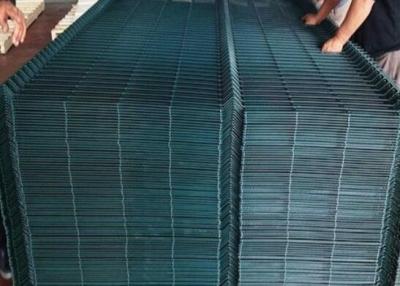 China 1.8 M High 3d Curved Metal Welded Steel Iron Wire Mesh Fencing for sale