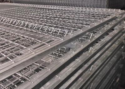 China 4.0mm 5.0mm Curved Welded Wire Mesh 3d Wire Fence Panels anti corrosion for sale