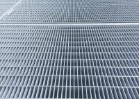 China 2m or 2.44m Metal Catwalk Grate Welded Metal Trench Drain Grates ISO9001 for sale