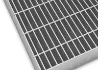 China Rustproof Hot Dip Galvanised Steel Walkway Grating Mesh 2.44m Length for sale