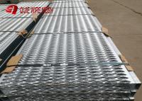 China 2mm Round Hole Grip Strut Galvanized Steel Grating for Stair Platforms - 800mm Width, 35mm Height, EN Standard for sale