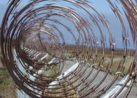 China Hot Dipped Galvanized BTO22 Razor Wire Builds Better Security Barrier Fencing for sale
