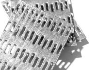 China 25mm x 75mm Hot-Dipped Galvanized Anti-Split Plate with 275g/m² Zinc Coating for Timber Protection for sale