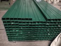 China Straight Post Powder Coated Curved Metal Fence Panels Triangle Bend Wire Mesh for sale
