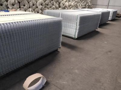 China Pvc Coated 75x150mm Curved Metal Fence Welded Wire Mesh 3d for sale