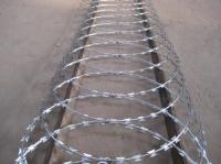 China Bto-28 Concertina Razor Wire Galvanized Pvc Coated Stainless Steel for sale