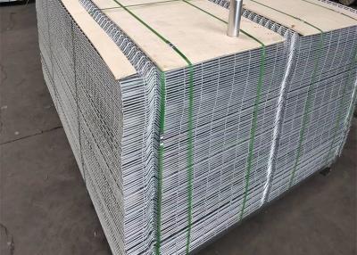 China 50x100mm Galvanized 3d Curved Metal Garden Fencing Corrosion Resistance for sale
