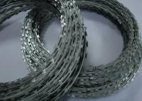 China Anti Corrosion Concertina Razor Wire Bto22 Corss Barbed for sale