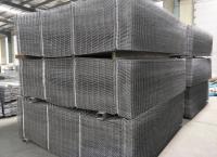 China 1.2x2.4m Green PVC Coated Curved Metal Security Fence with 4.0-6.0mm Wire Diameter and 50x100mm Mesh for sale