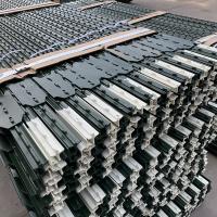 China 2.40m Heavy Duty T Posts Painted Galvanized Steel for sale