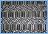 China Hot Dipped Galvanized Expanded Gothic Metal Mesh 1.2x2.4m with 2.75-3.5mm Thickness for Industrial Fencing for sale
