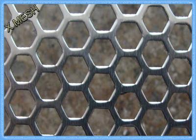 China 1.5mm Thickness Anodized Hexagonal Perforated Aluminum Sheet with 1.0-6.0mm Hole Diameter for Architectural Applications for sale