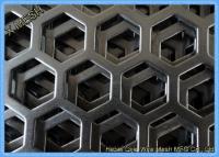 China Hexagonal Perforated Metal Mesh Sheet 0.5-20mm Thickness in 1x2m Sizes - Aluminum & Steel Options for sale