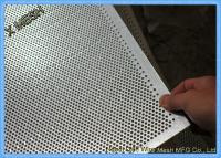 China Anti Skid Perforated Metal Mesh , Wire Mesh Flooring Punching Hole Nature Surface for sale