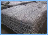China Double Twisted Gabion Wire Mesh Panels Heavy Zinc Coating Erosion Control for sale