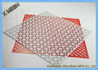 China Stainless Steel Honeycomb Perforated Sheet Metal for Architectural Facades - 3.0mm Thickness, 0.5-20mm Hole Sizes for sale