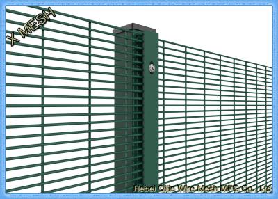 China PVC Coated Woven Wire Mesh Panels Galvanized Core Wire Sturdy For Prison for sale