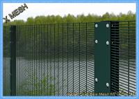 China PVC Coated Woven Wire Mesh Panels Galvanized Core Wire Sturdy For Prison for sale