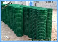 China Rectangular Hole PVC Coated Welded Wire Mesh Panels Roll  For Outdoor Fencing for sale