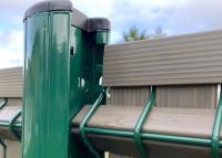 China Outdoor Decorative 4ft Curved Metal Fence Plastic Pvc Coated for sale