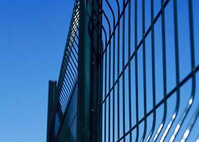 China Protect Garden In Style Outdoor Decorative 3D Curved Welded Wire Mesh Fence for sale