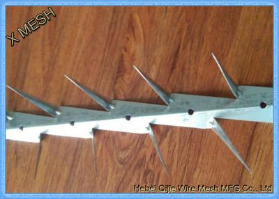 China Hot Dipped Galvanized And PVC Coated Black Medium Wall Spikes 0.8mm Thickness for sale