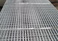 China Press Locked Galvanized Steel Grating 40x100mm Pitch with 83.3% Drainage Area for Industrial Platforms for sale
