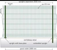 China Galvanized 3D Curved Fence Welded Mesh Fence With Ground Post for sale