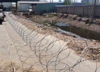 China Hot Dipped Galvanized Concertina Razor Barbed Wire for sale