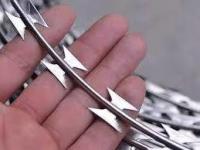 China BTO-18 Concertina Razor Wire Coil , Galvanized Razor Barbed Wire for sale