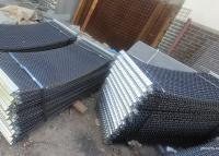 China Quarry / Stone Crusher Crimped Sand Vibrating Screen 1.5*2M Size Wear Proof for sale