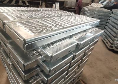 China Grip Strut Safety Grating 5-Diamond Plank (2-1/2” Depth, 12 Gauge) for sale