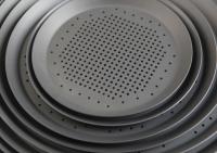 China 11-inch Perforated Pizza Pan Hard Anodized Non Stick Pizza Baking Pan Round Thickened 1.5mm Non Baking Pan for sale