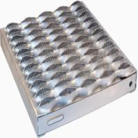China High Strength and Cheaper Price Diamonds Safety Grip Strut Stair Treads Grating for sale