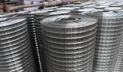 China PVC Coated Welded Wire Fence Mesh Panels Rolls Price for Garden Agriculture Poultry for sale