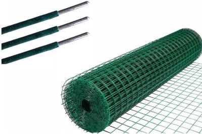 China Galvanized Wire Fence PVC Coated Square Hole Welded Wire Mesh Roll for Chicken for sale