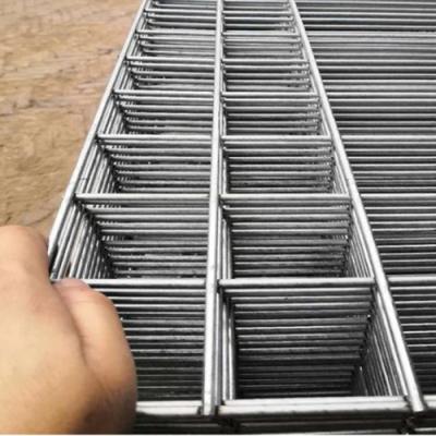 China 8FT X 4FT Galvanized PVC Coated Welded Wire Mesh Fence Panels for Farming Fence for sale