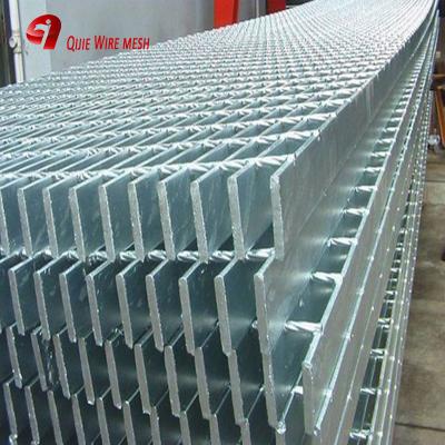 China High Load Capacity Steel Grating Flooring for Warehouse and Factory Use for sale