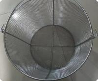 China 316 Stainless Steel Wire Mesh Basket Round Disinfection Cleaning Basket Industrial Storage Basket for sale