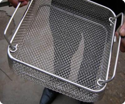 China 316 Stainless Steel Wire Mesh Basket Round Disinfection Cleaning Basket Industrial Storage Basket for sale
