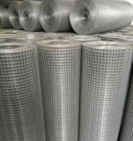 China Durable Welded Wire Mesh 1.5m X 25m Silvery Galvanized Roll for sale