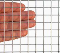 China Commercial Grade Welded Wire Mesh Panels for Heavy Duty Agricultural and Construction Fencing Applications for sale